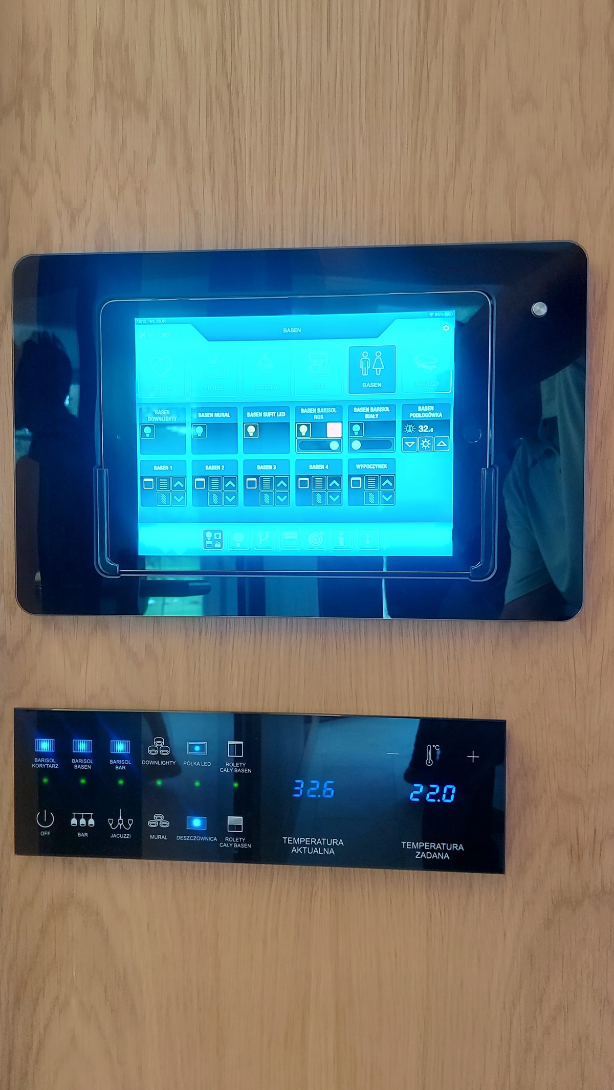 Control and management of the family residence and surrounding ...